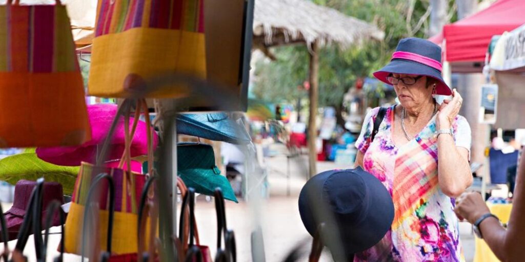 What's On in Broome | Broome Explorer Bus